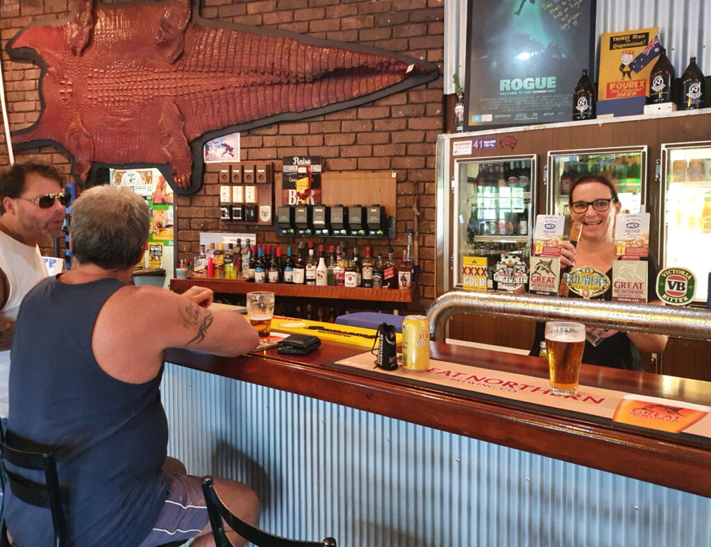 Corroboree Park - Corroboree Park Tavern